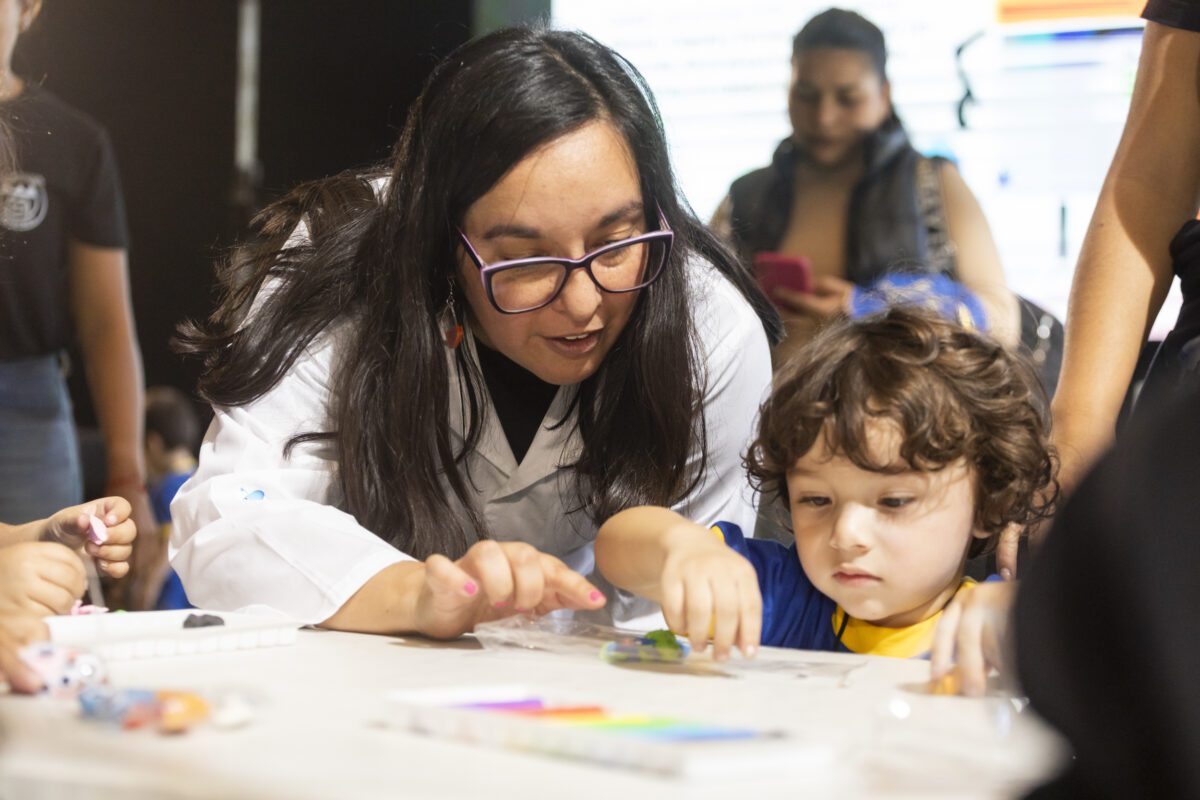 Cobalín: el cuento infantil que enseña a reciclar baterías con ...