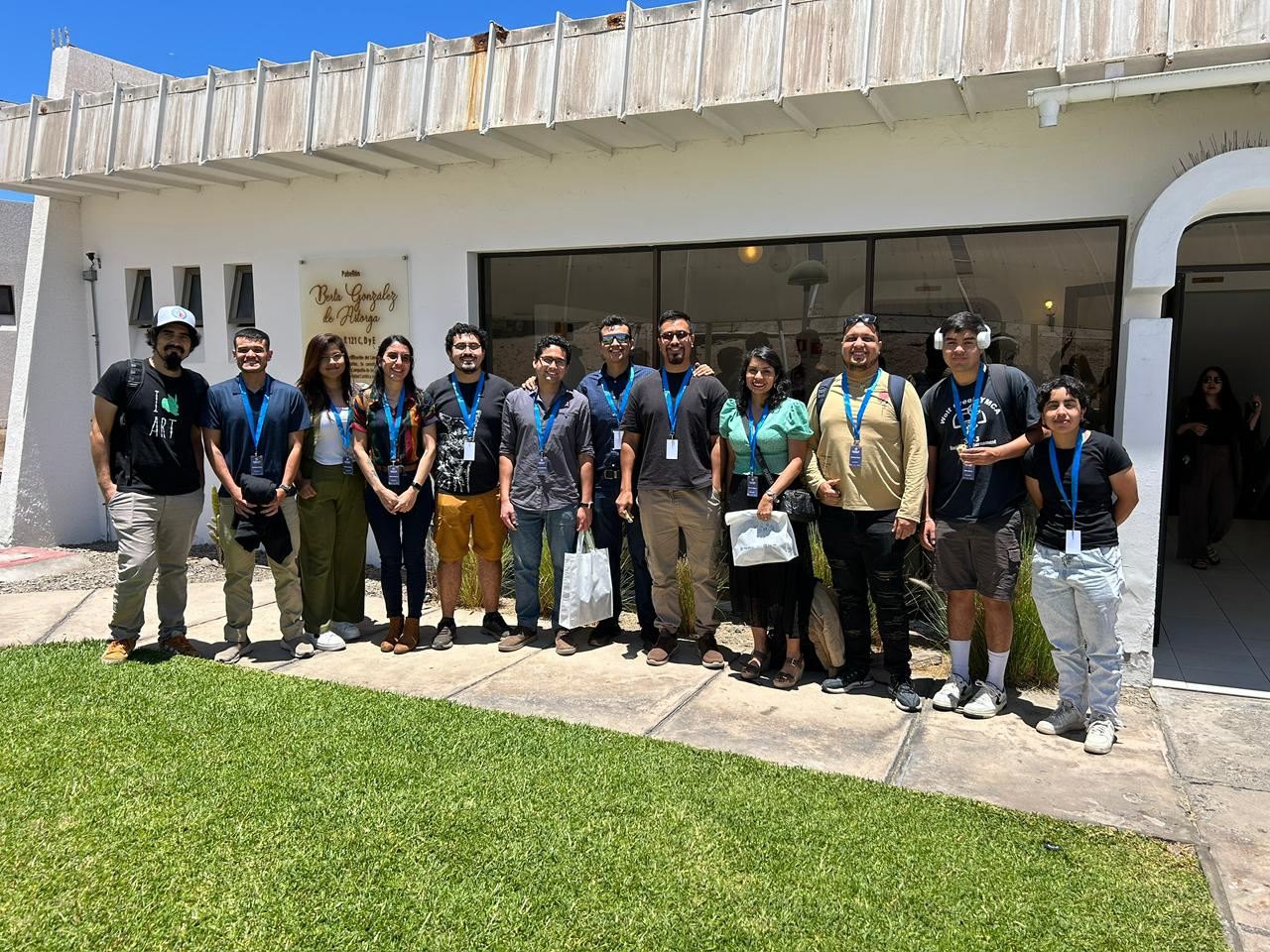 Estudiantes del Doctorado en Ciencias mención Geología exponen en el II ...